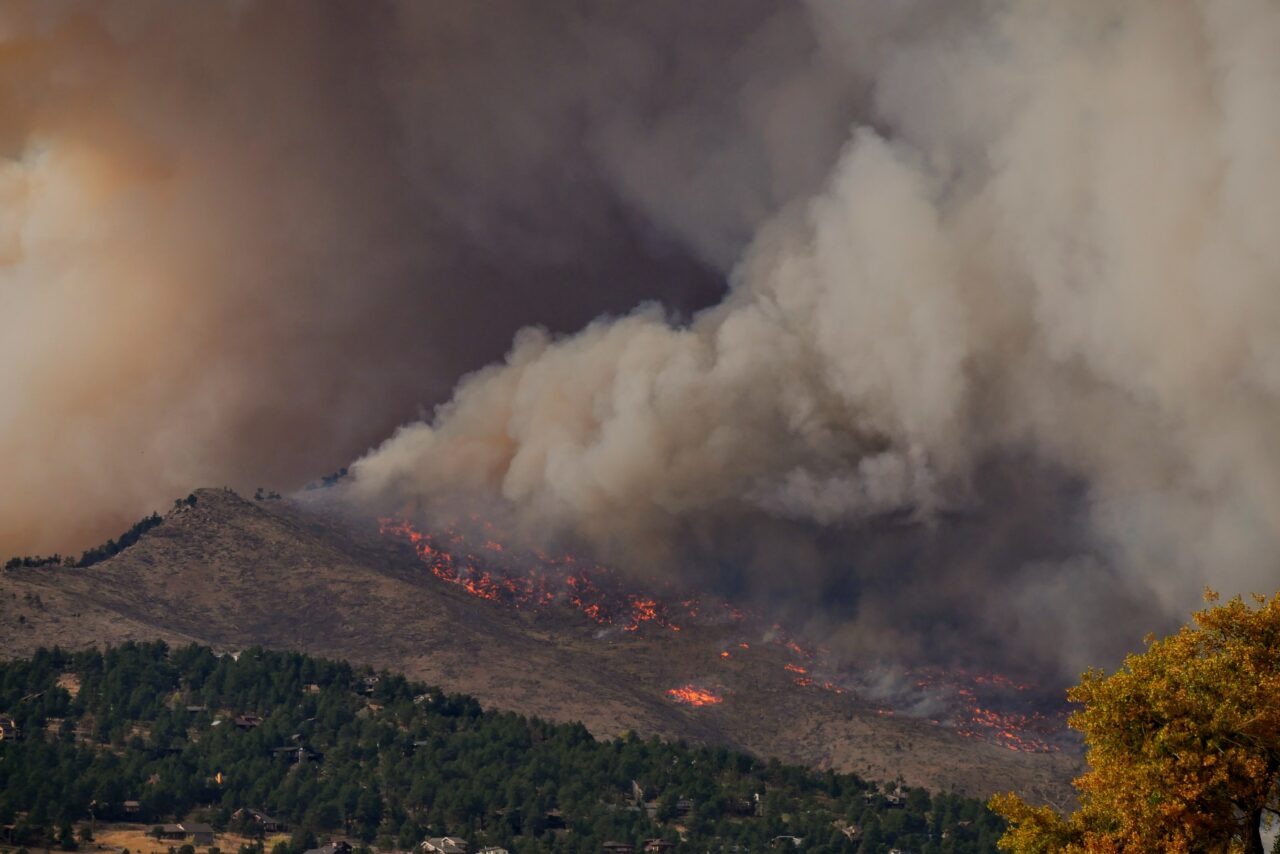 Top 5 Largest Wildfires In California History - National Peace Officers ...